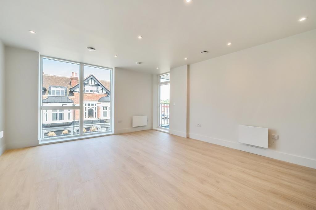 Broadway Bexleyheath DA6 1 bed flat to rent - £1,550 pcm (£358 pw)