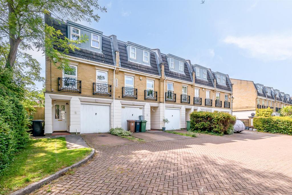 Napier Court, Somertrees Avenue... 3 bed end of terrace house for sale ...