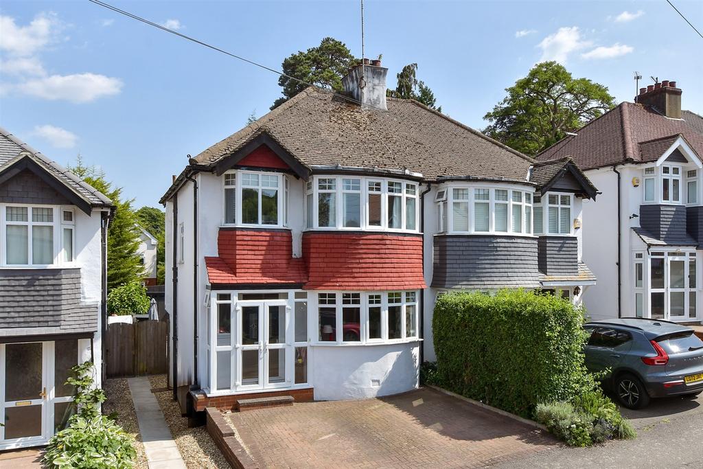 Kenmore Road, Kenley, Surrey 3 bed semi-detached house for sale - £525,000