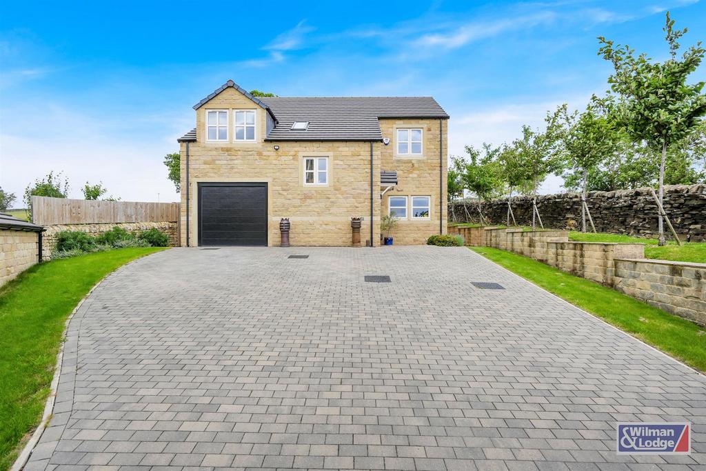 Old Beck Road, Silsden 4 bed detached house - £550,000