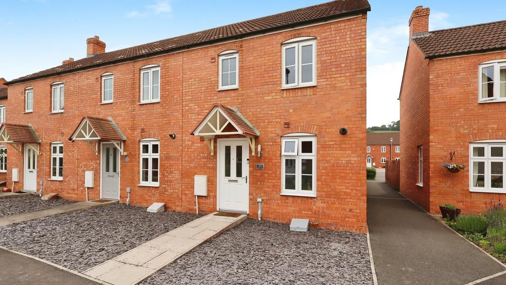 Compton Close, Glastonbury 3 bed end of terrace house for sale - £275,000