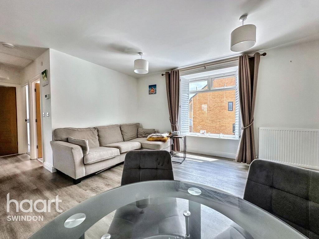 New Dawn Place, Swindon 2 bed coach house to rent - £1,100 pcm (£254 pw)