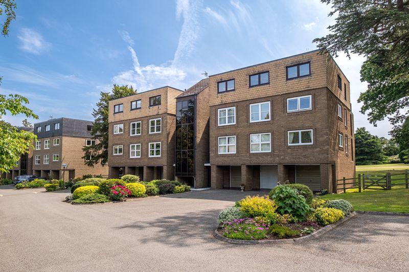 Lakeside, Little Aston, Sutton Coldfield 2 bed apartment - £495,000
