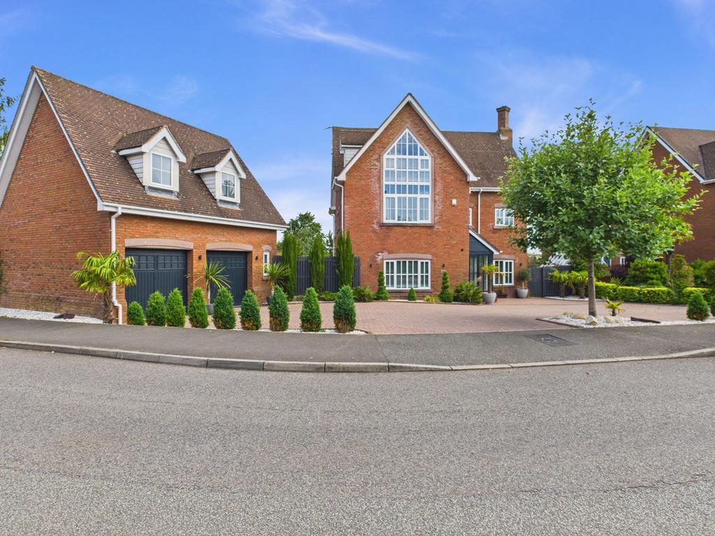 Freshwater Drive, Crewe CW2 6 bed detached house for sale - £950,000