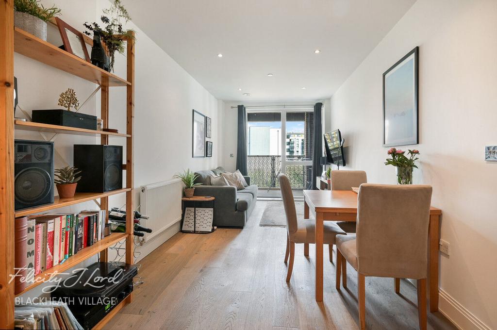Loampit Vale, London 1 bed apartment - £350,000