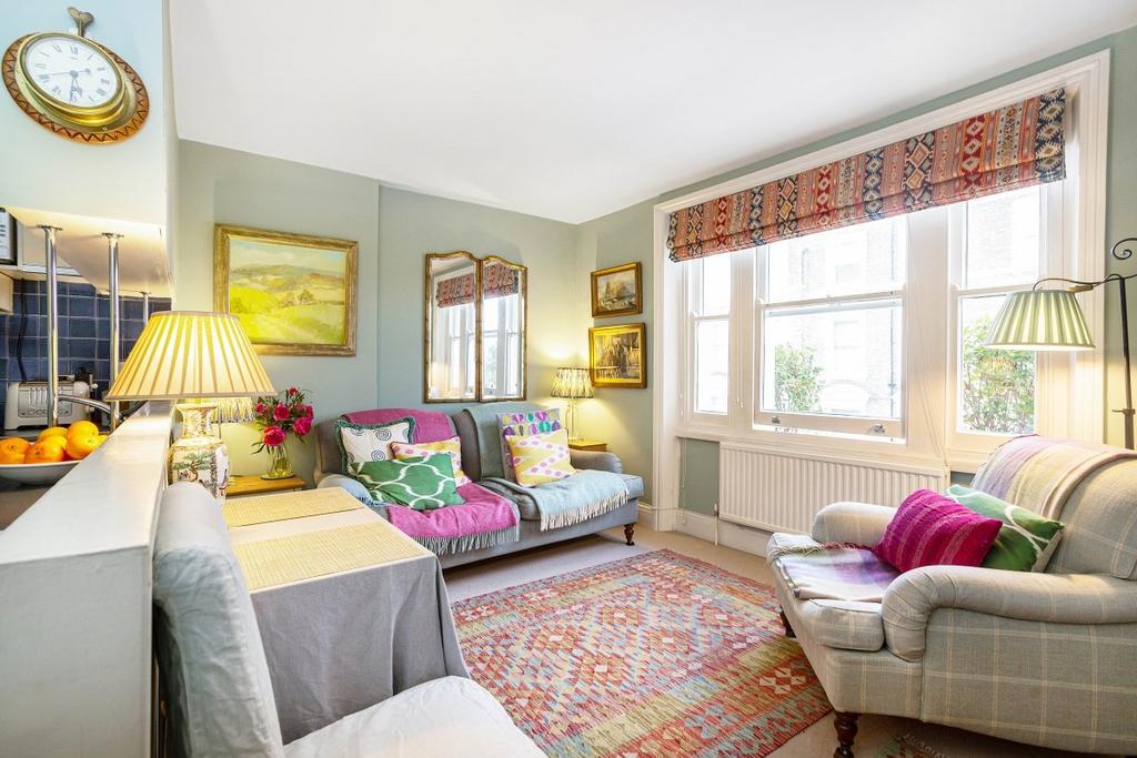 Campden Hill Gardens, London, W8 1 bed flat to rent - £2,900 pcm (£669 pw)