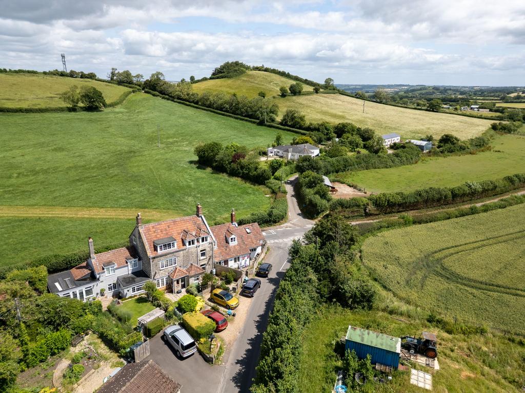 Clutton Hill, Bristol BS39 3 bed semi-detached house for sale - £250,000