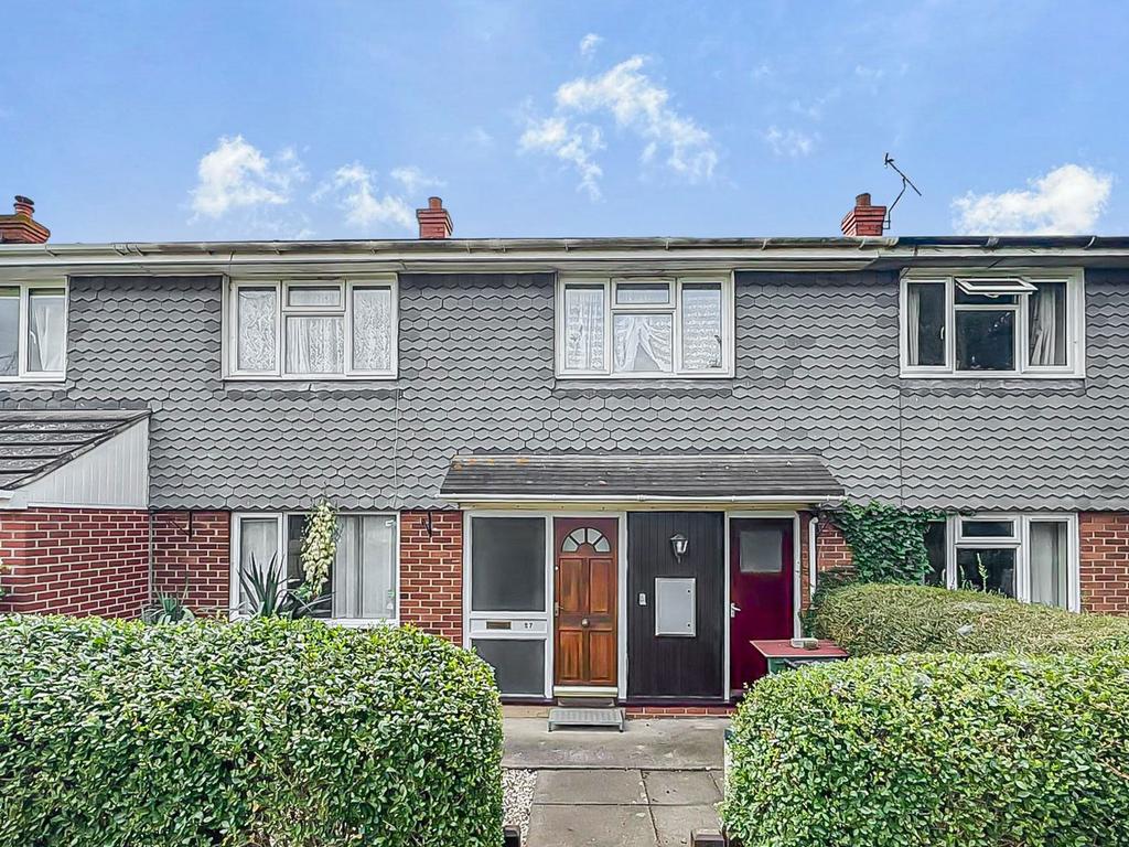 Oatfield Road, Gloucester GL2 3 bed terraced house for sale - £270,000