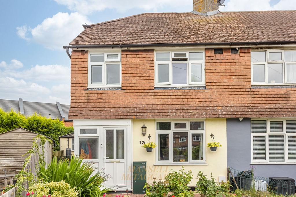 Copse Close, East Grinstead RH19 3 bed end of terrace house for sale ...