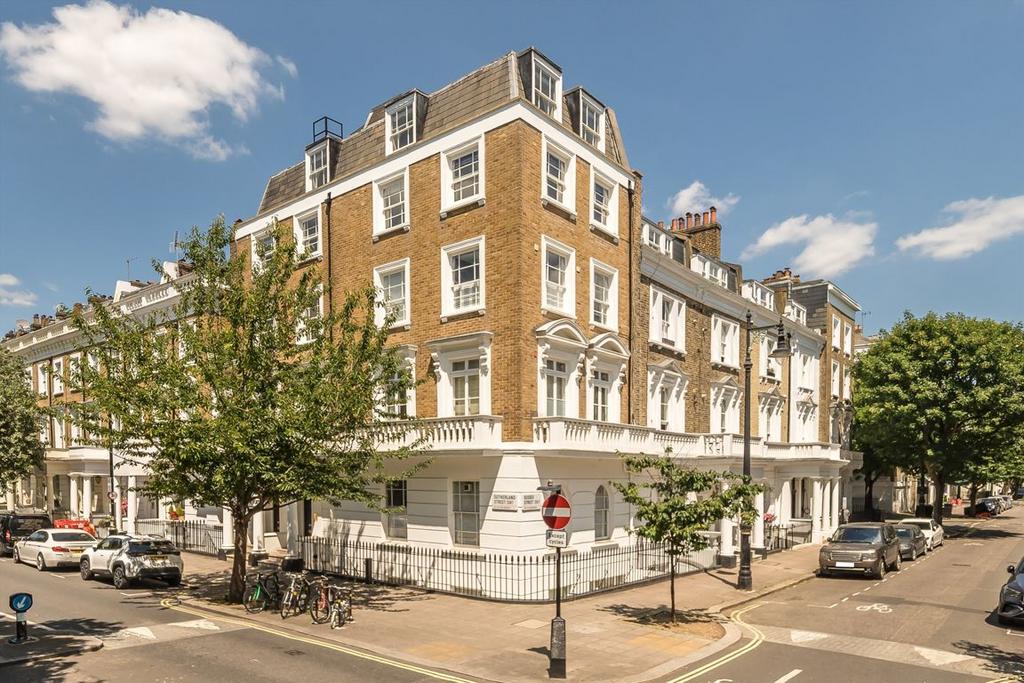 Sutherland Street, London SW1V 4 bed flat for sale - £1,650,000