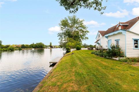 Houses for sale in Cookham | OnTheMarket