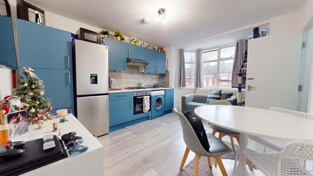 Lancaster Road, London NW10 1 bed property - £1,660 pcm (£383 pw)