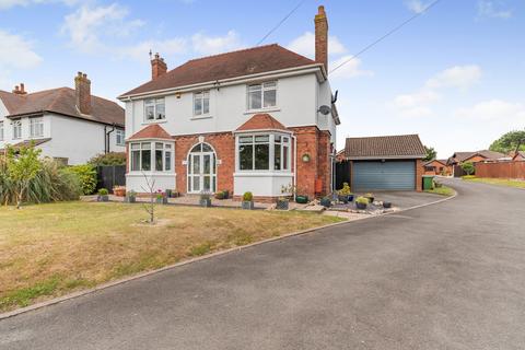 Orton Lane, Wombourne, WV5 4 bed detached house for sale - £625,000