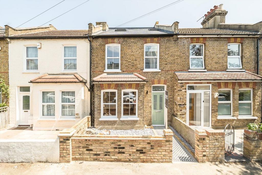 Victory Road, London SW19 3 bed terraced house for sale - £975,000