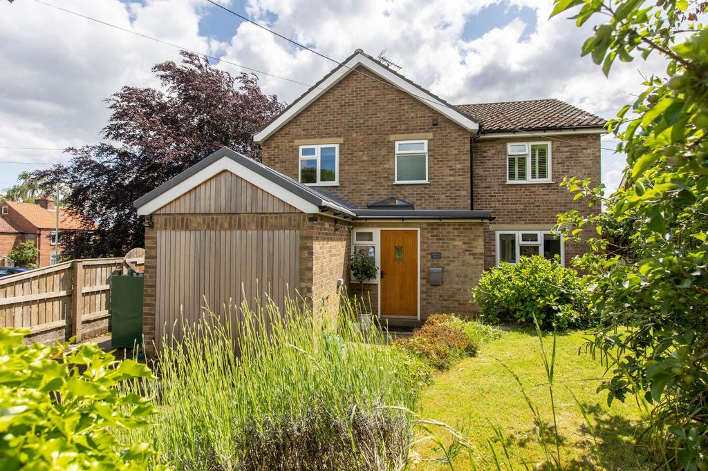 Station Road, Ampleforth YO62 4 bed detached house for sale - £395,000