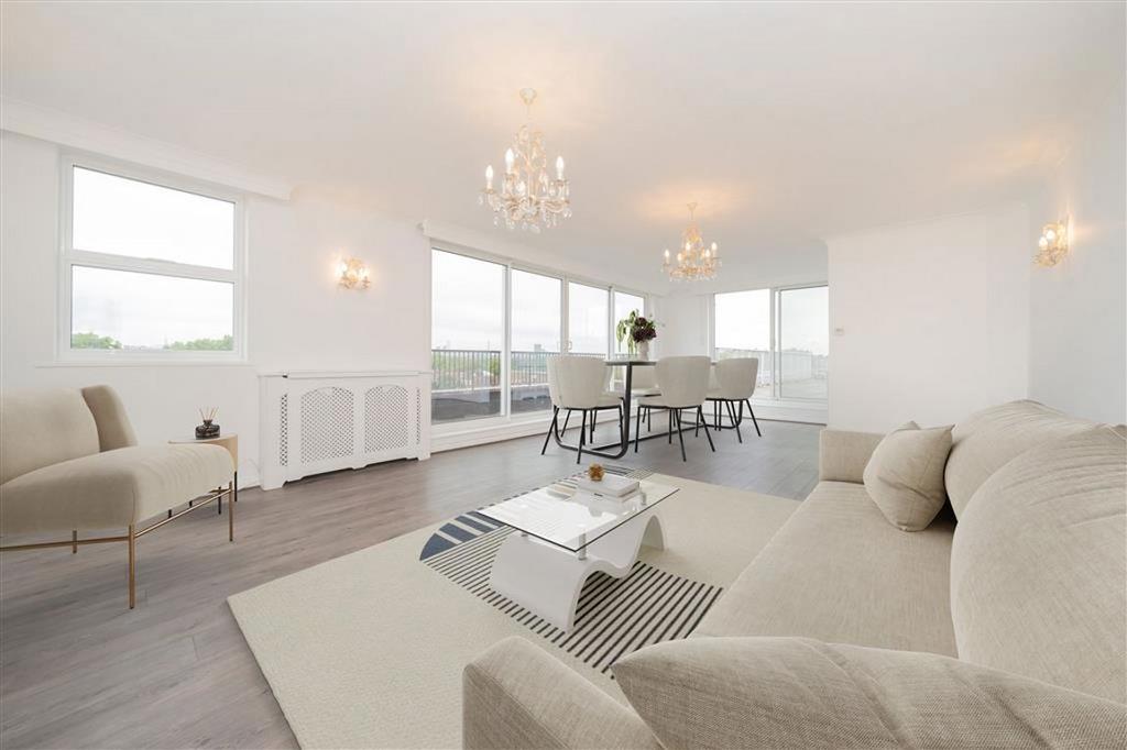 Pier House, London SW3 3 bed flat - £6,912 pcm (£1,595 pw)