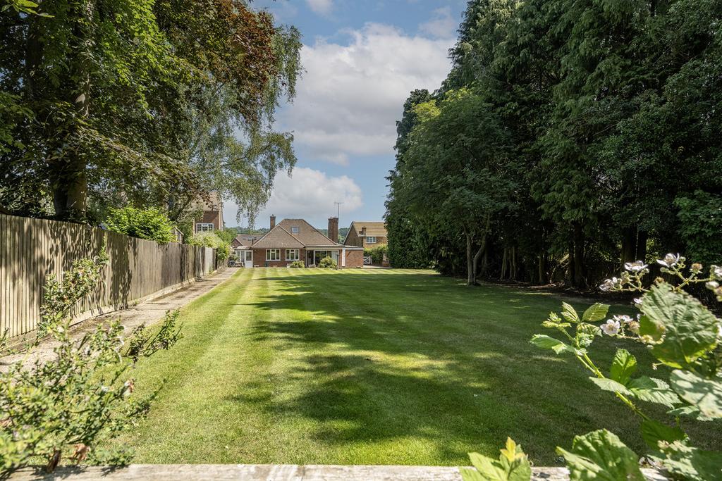 Chartridge Lane, Chesham, HP5 3 bed detached house for sale - £950,000