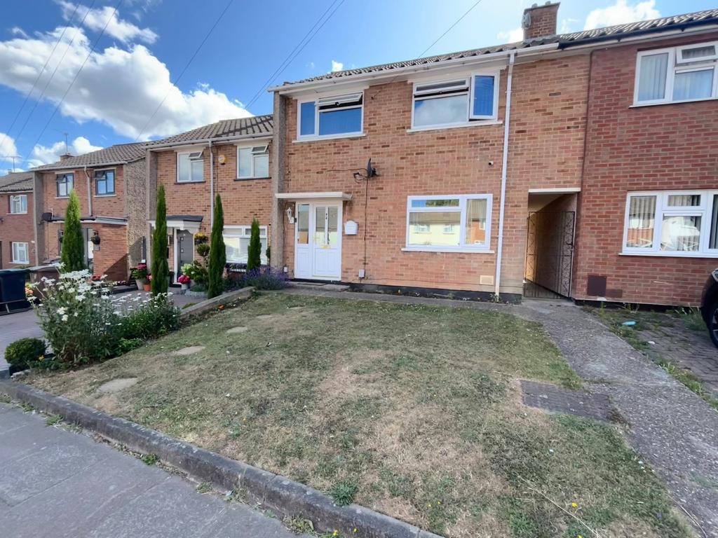 Tomlinson Avenue, Luton, LU4 0QL 3 bed terraced house for sale - £300,000