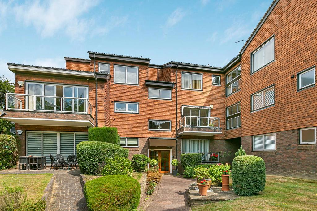 Chislehurst Road, Chislehurst BR7 3 bed apartment for sale - £625,000