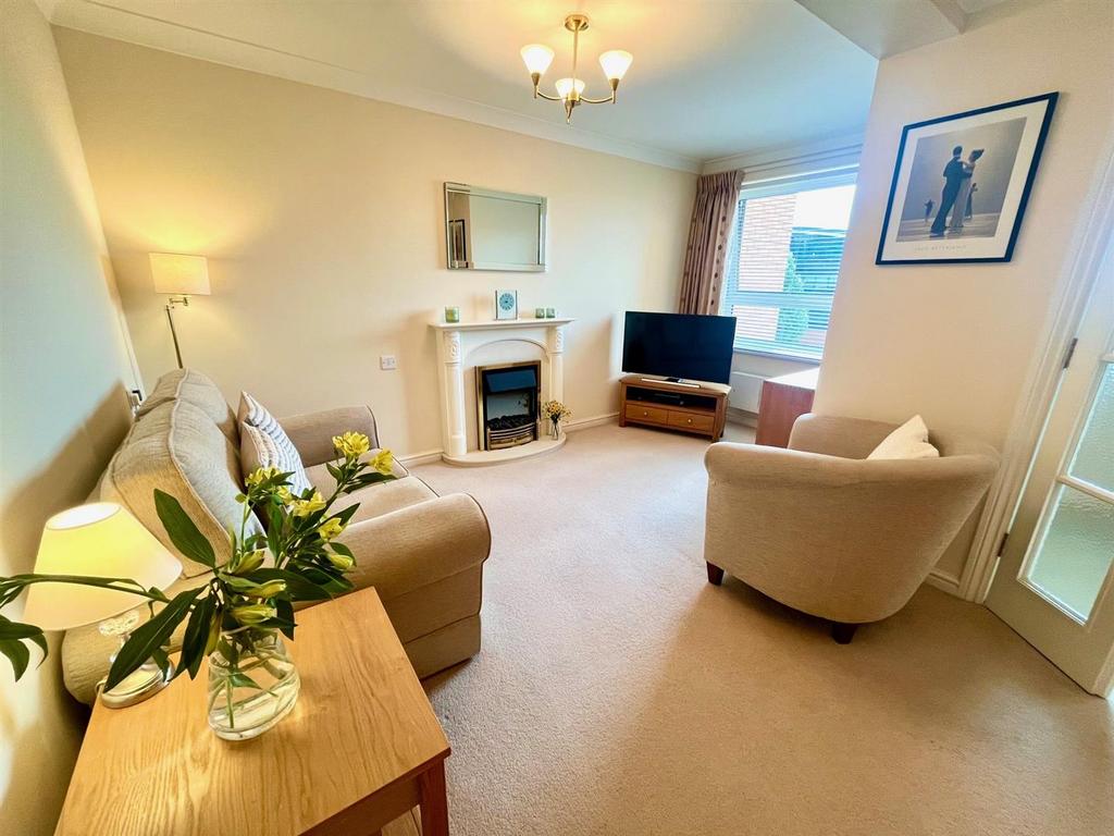 Danestrete, Stevenage 1 bed retirement property for sale - £165,000