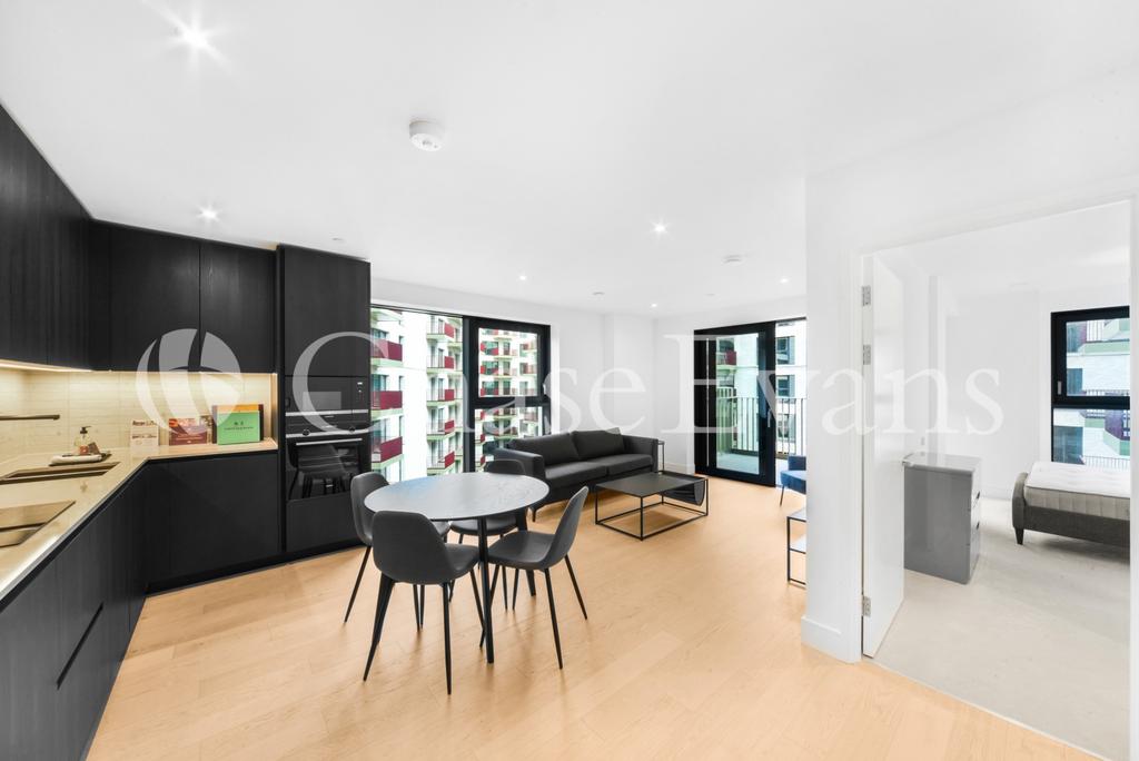 Hewson Way, Elephant And Castle... 2 bed flat to rent - £3,445 pcm (£ ...