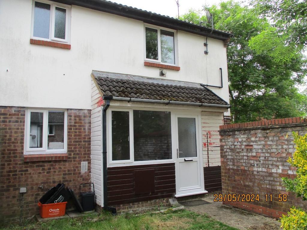 Meadowsweet Close, Haydon Wick 1 bed end of terrace house to rent - £ ...