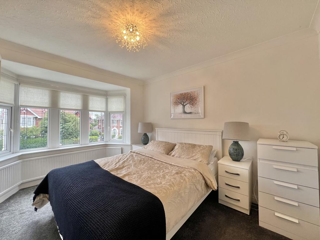North Drive, Cleveleys FY5 3 bed semi-detached house - £200,000
