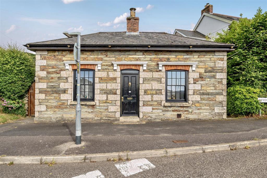 Devoran, Truro 3 bed detached house for sale - £490,000