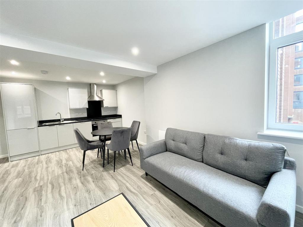 All Six House, Derby Square, Liverpool 2 bed apartment - £1,495 pcm (£ ...
