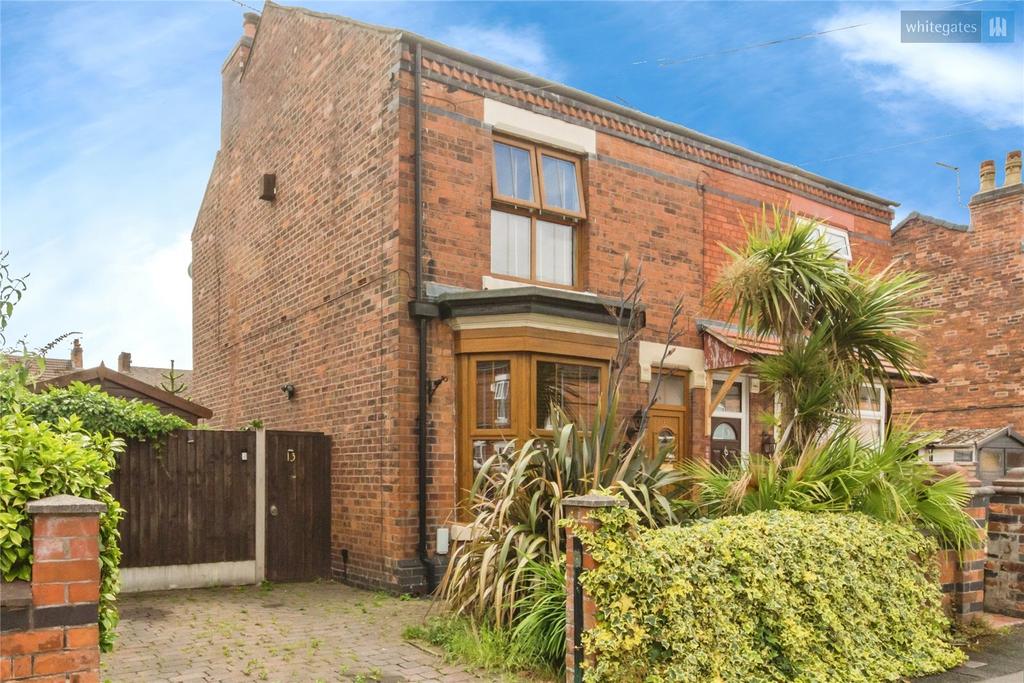 Hungerford Avenue, Crewe, Cheshire, CW1 2 bed semi-detached house for ...