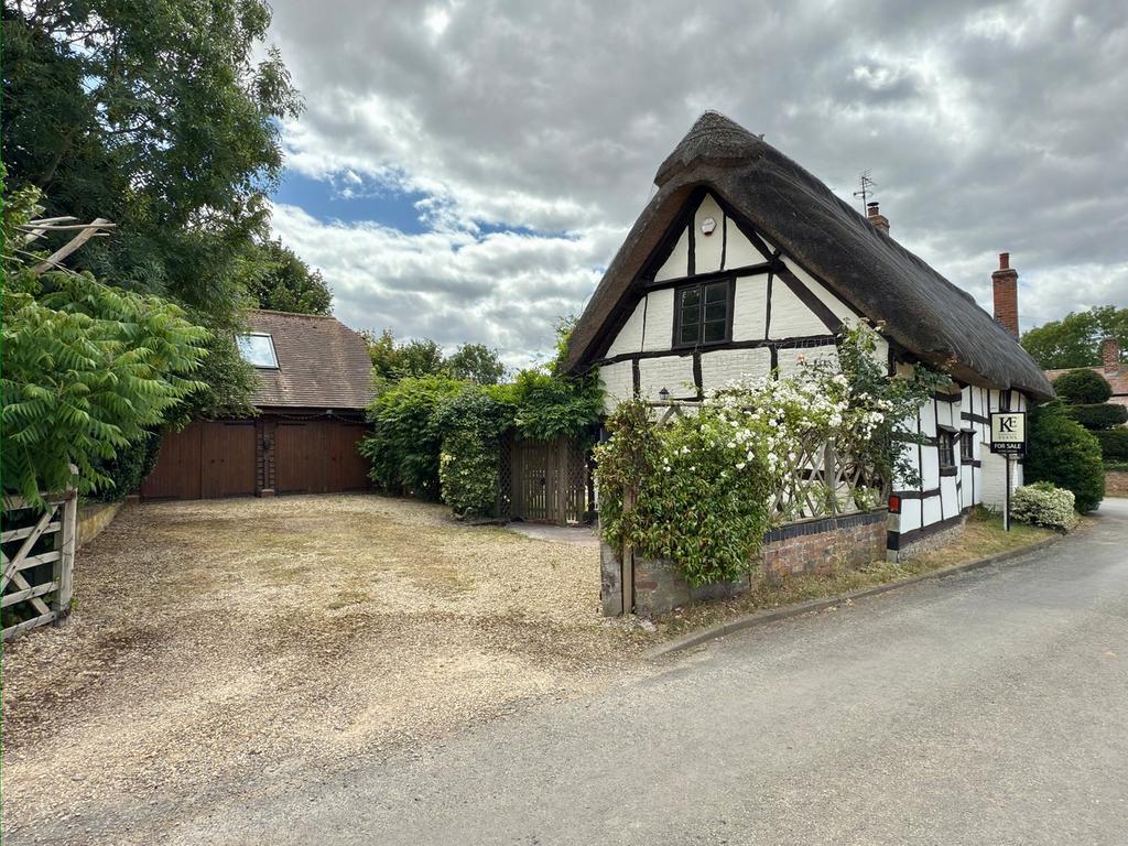 Uckinghall, Tewkesbury GL20 3 bed detached house for sale - £650,000