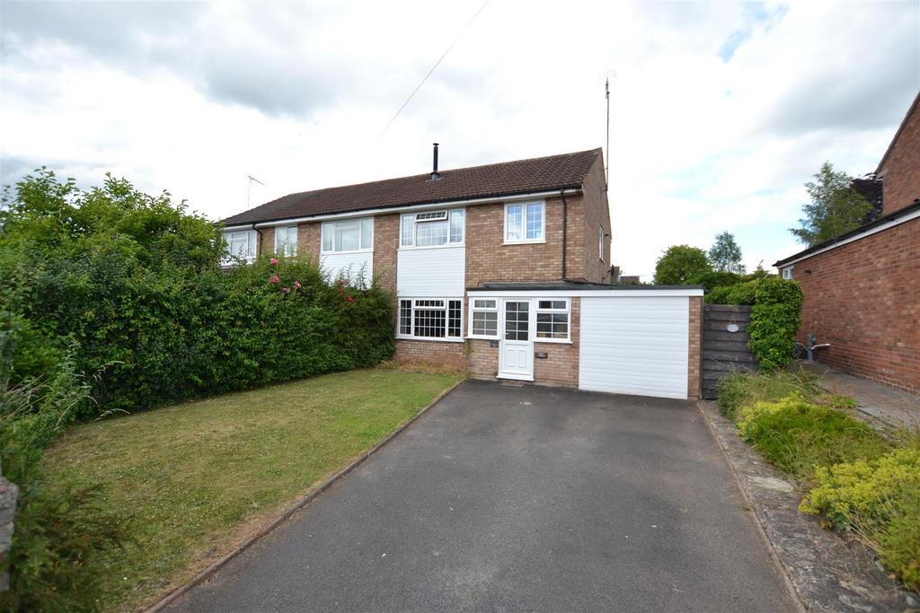 Wynyard Close, Leominster 3 bed semi-detached house - £285,000