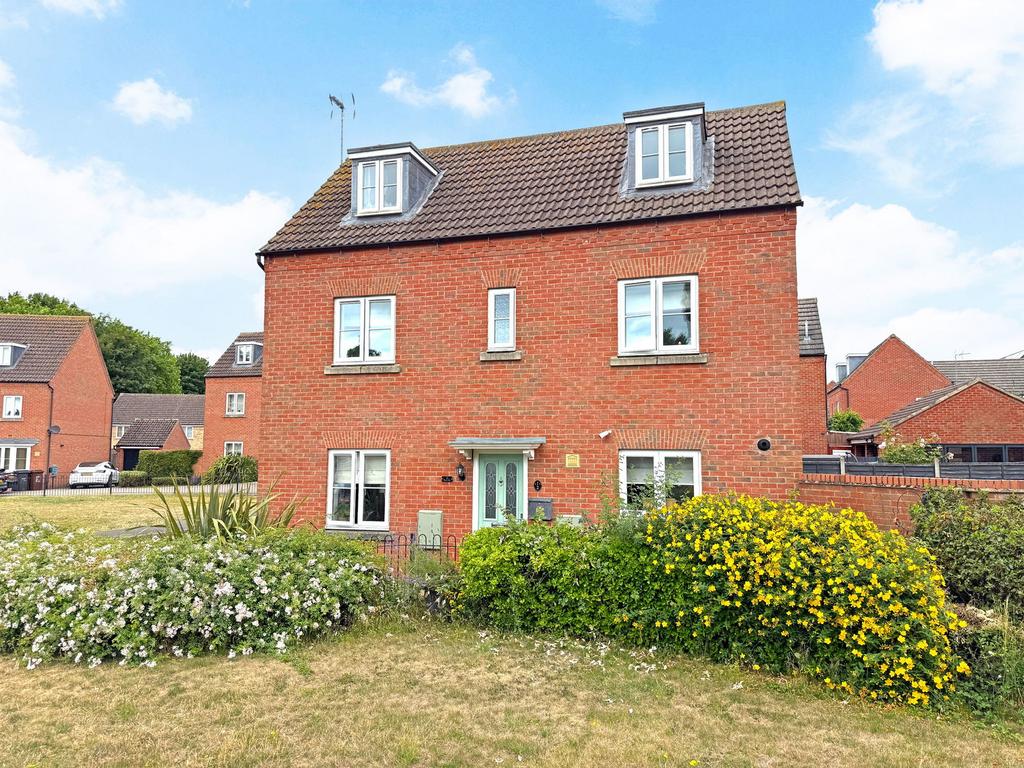 Pascal Close, Corby... 4 bed detached house for sale - £300,000