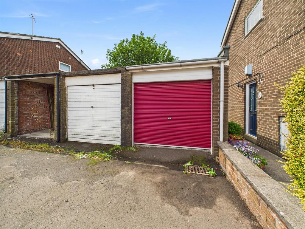 Peebles Close, North Sheilds Garage - £70 pcm (£16 pw)