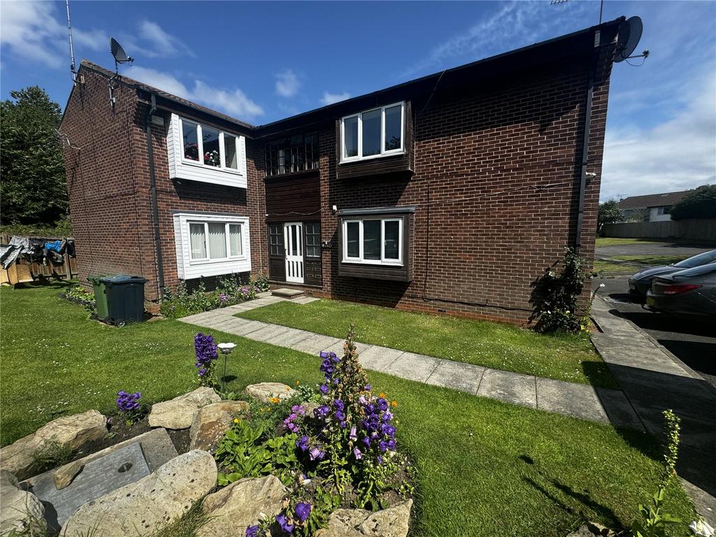 Dykes Way, Gateshead, NE10 Studio - £425 pcm (£98 pw)
