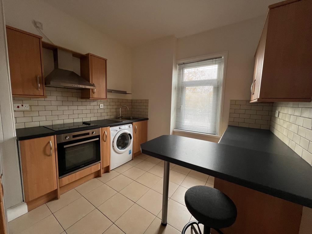 Fidlas Road, Cyncoed, Cardiff, CF14 2 bed flat - £900 pcm (£208 pw)