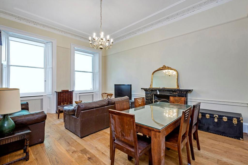 Warwick Square, London SW1V 2 bed flat - £1,500,000