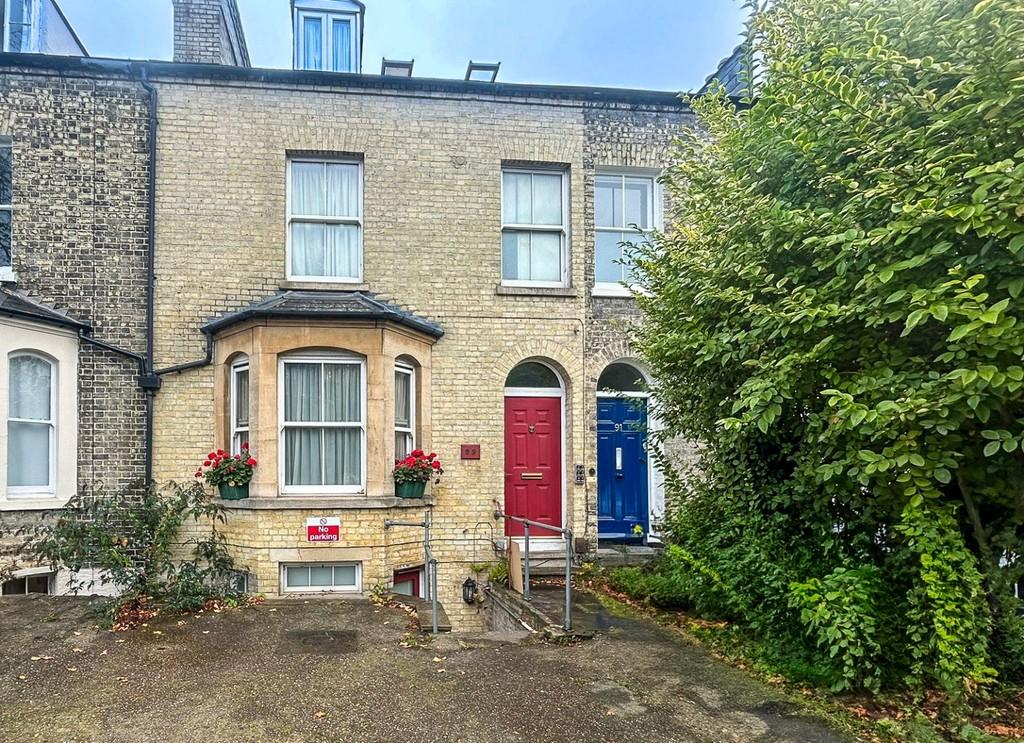 Hills Road, Cambridge CB2 1 bed in a house share - £640 pcm (£148 pw)