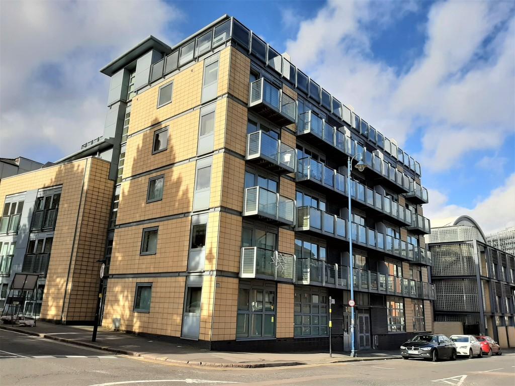 Holiday Street, Birmingham B1 Studio - £775 pcm (£179 pw)