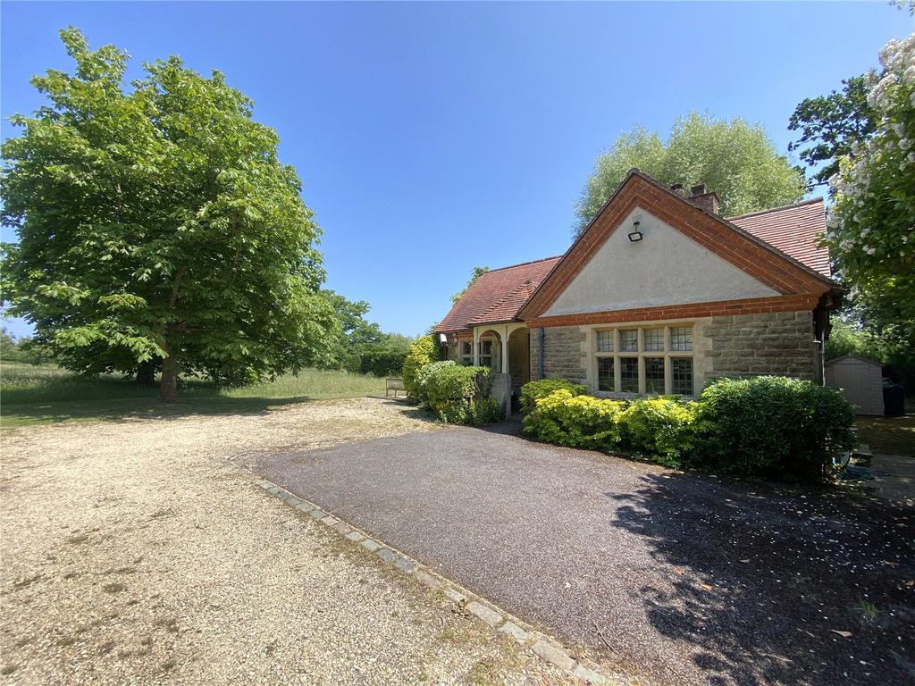 Sherston, Malmesbury, Wiltshire, SN16 3 bed detached house to rent - £ ...