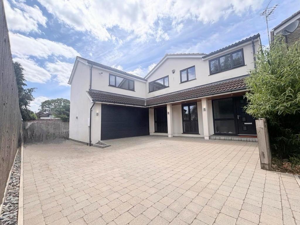 Beech Close, Hackleton... 4 bed detached house for sale - £650,000