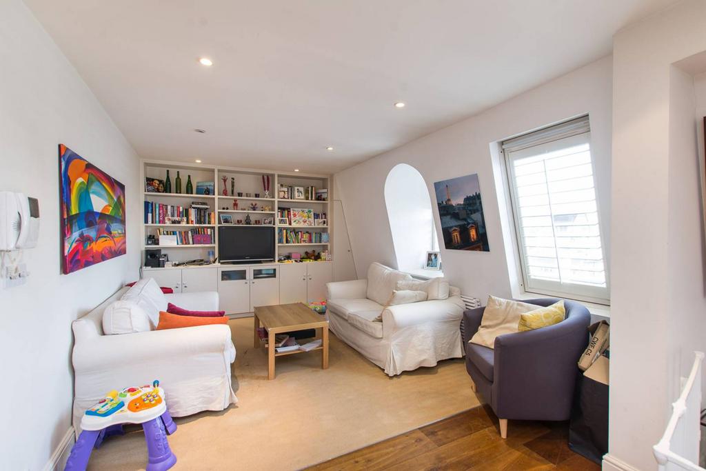 Redcliffe Square, Chelsea, London, SW10 2 bed flat to rent - £5,417 pcm ...