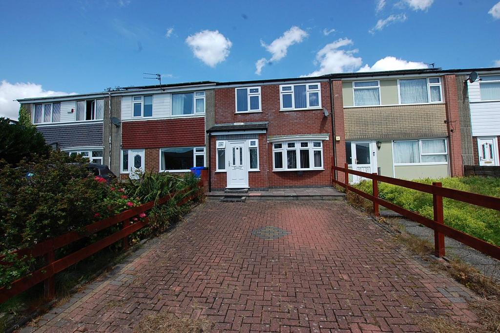 Middle Green, Greater Manchester OL6 3 bed terraced house - £1,100 pcm ...