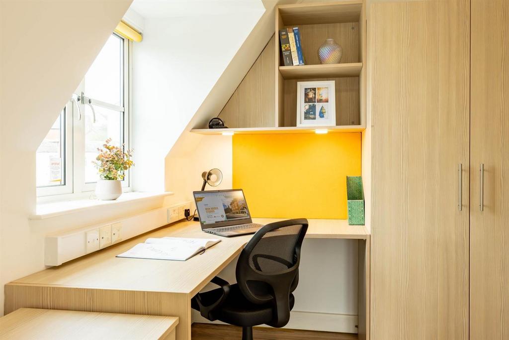 Lower North Street, Exeter EX4 Studio - £862 pcm (£199 pw)