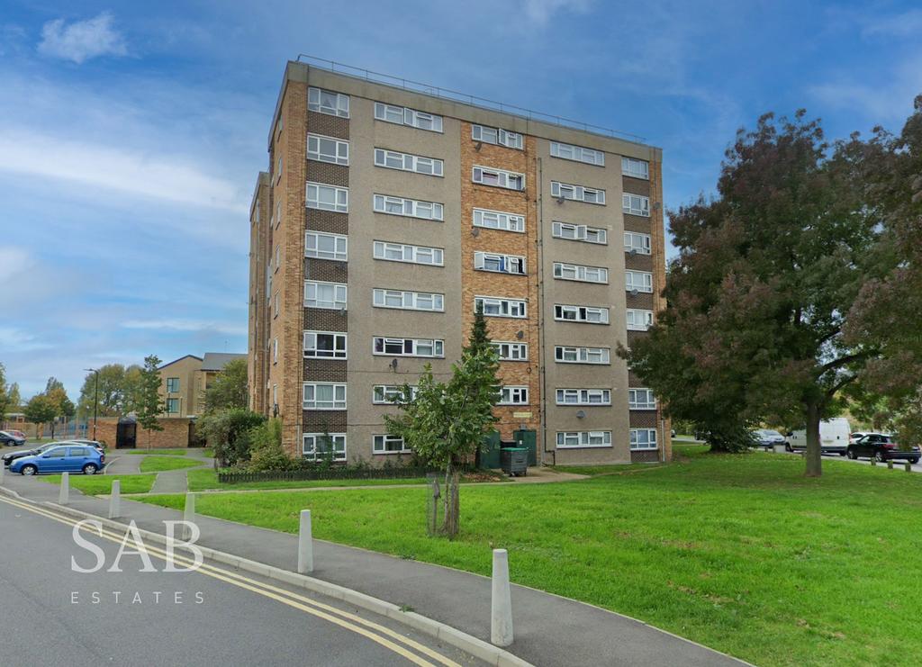 Newmarket Avenue, Northolt, UB5 2 bed flat for sale - £235,000