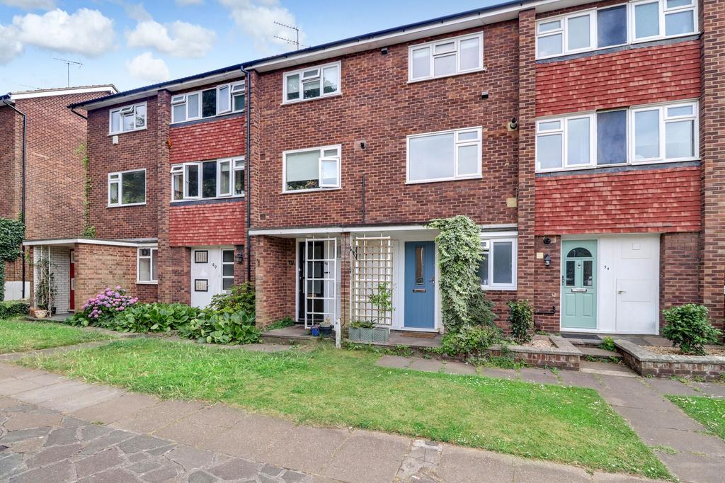 South Terrace, Surbiton, KT6 2 bed maisonette for sale - £500,000