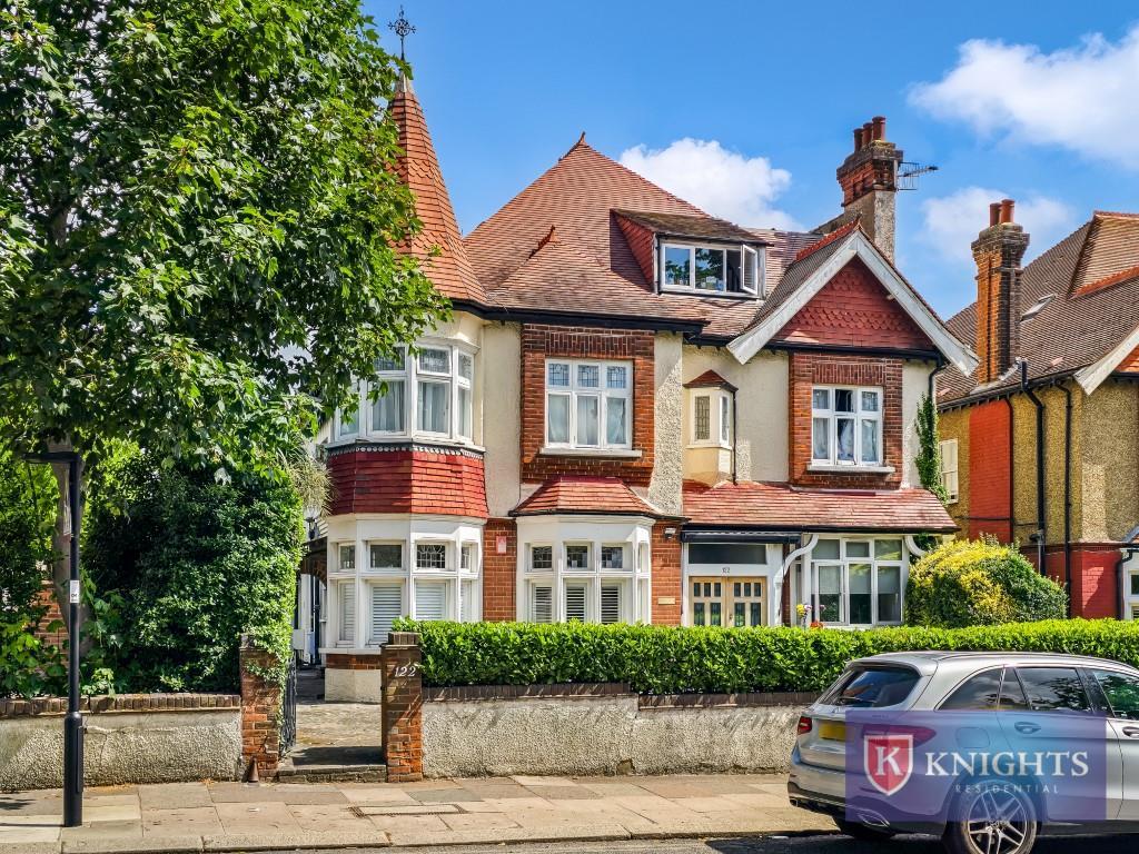 Aldermans Hill, Palmers Green... 1 bed apartment for sale - £275,000