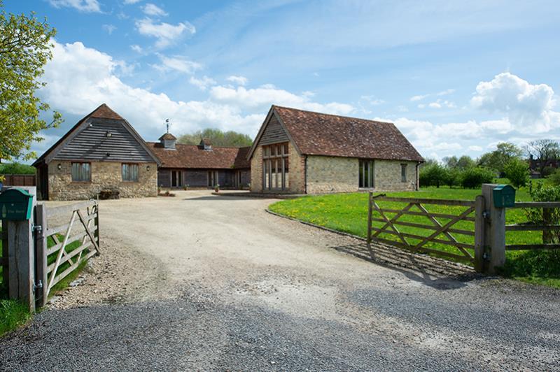 Chippinghurst, OX44 3 bed detached bungalow to rent - £2,995 pcm (£691 pw)
