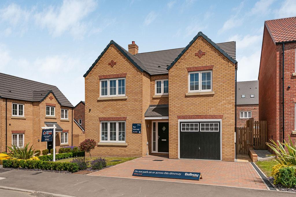 Great Gutter Lane West, Willerby HU10 4 bed detached house - £399,995