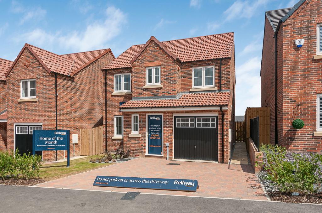 Great Gutter Lane West, Willerby HU10 4 bed detached house - £349,995